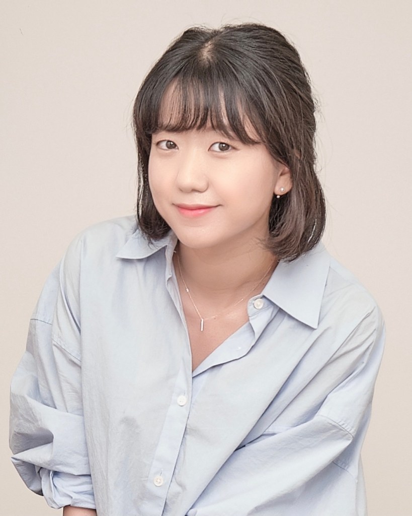 Sumin Lee – Ph.D. Political Science.